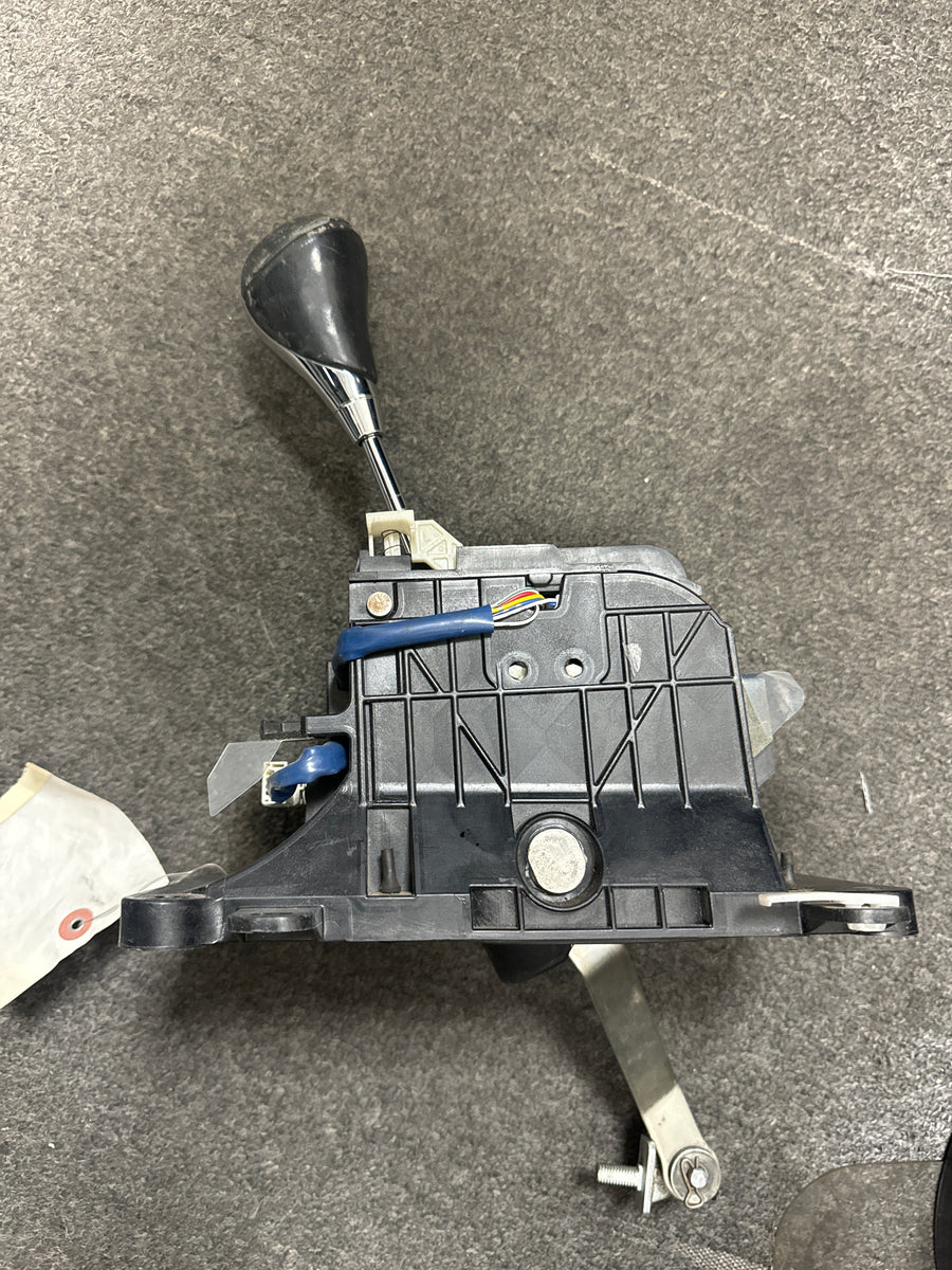 2006-2013 LEXUS IS250 IS350 AUTOMATIC TRANSMISSION SHIFTER GEAR SELECT ...