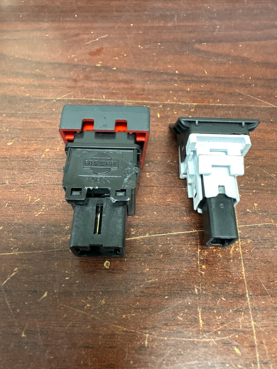 2016-2018 NISSAN SENTRA INDICATOR SWITCH BUTTONS (P) – Airbag Master Tech