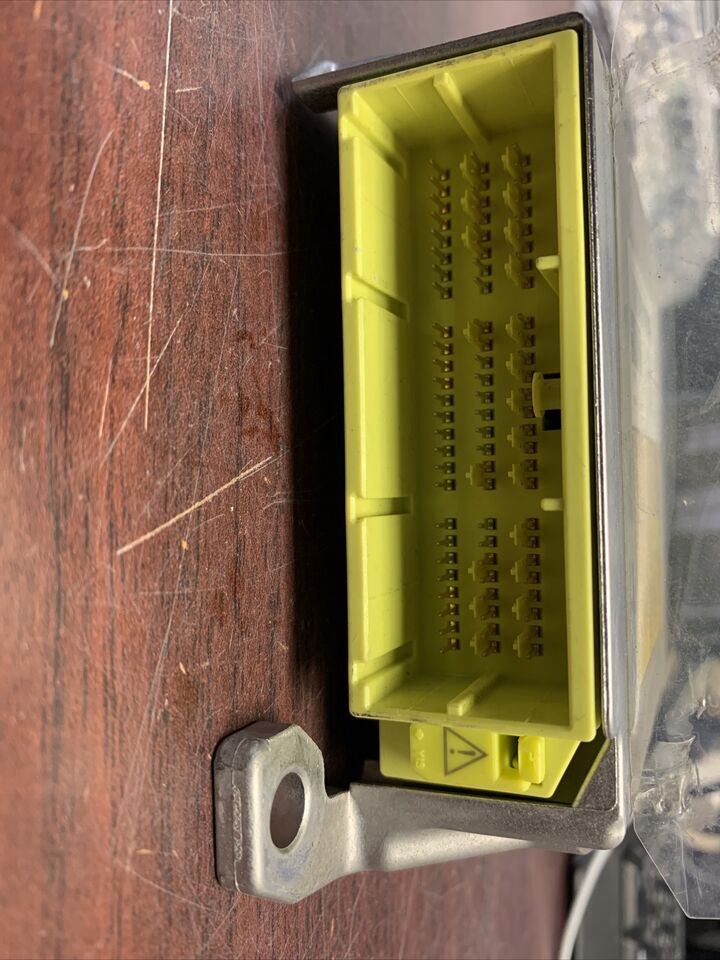 LEXUS ES350 AIRBAG CONTROL MODULE PN: 89170-33570 (P) – Airbag Master Tech